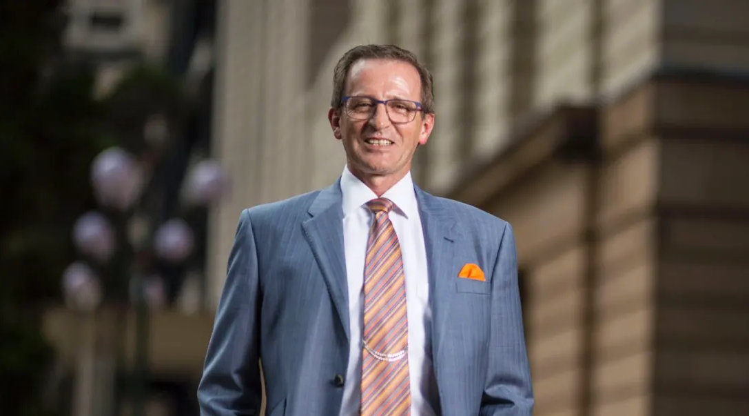 Interview with Warren Ebert on The Business Of Podcast - Sentinel